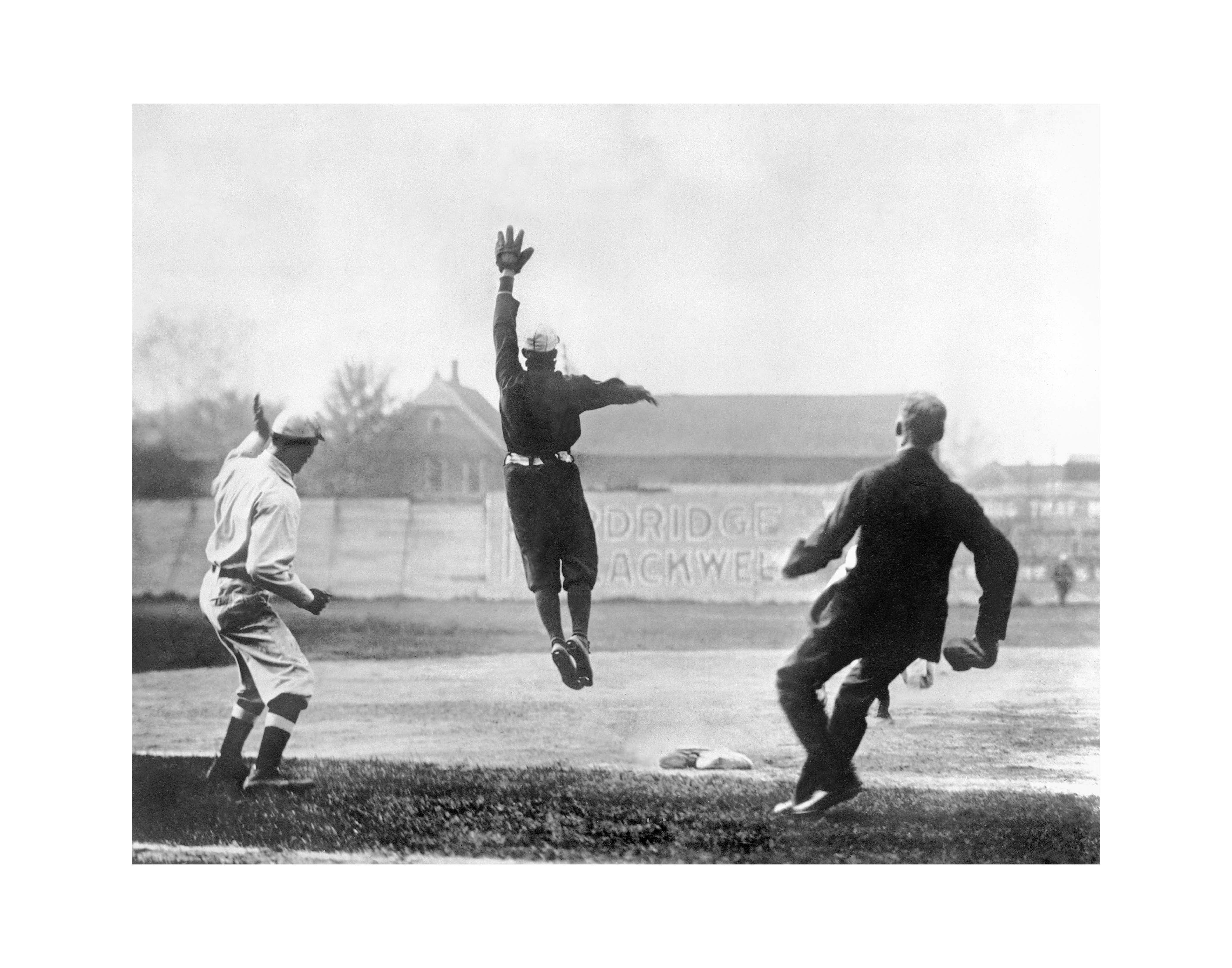 Photo Prints - DETROIT TIGERS NAVIN FIELD 1903 – Detroit News Photography